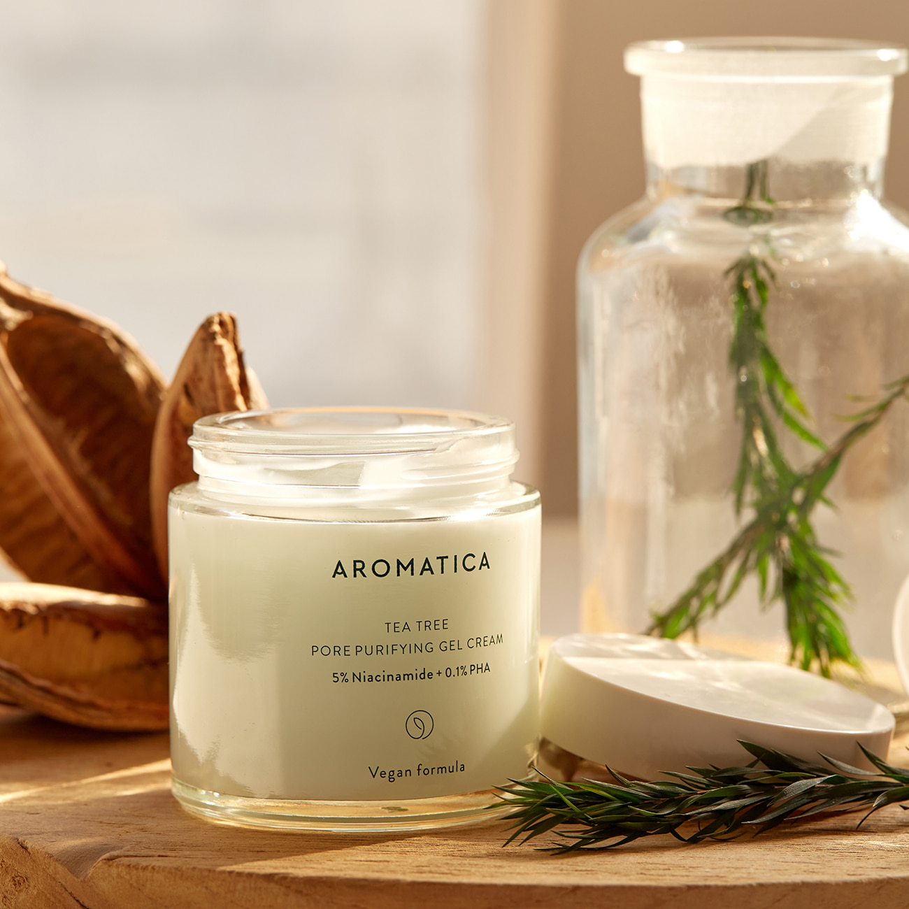 aromatica - Tea Tree Pore Purifying Gel Cream - 100ml | Beauty Amora ...